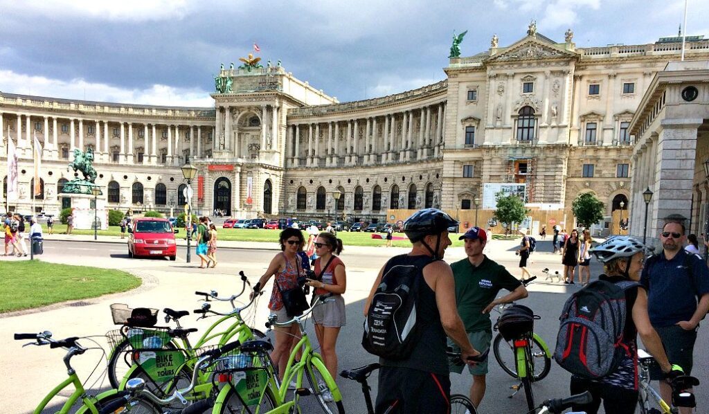 Vienna Tours By Bike: 4 Cake-Busting Cycling Tours